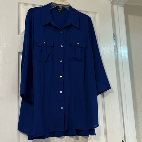 Slim Factor | Tops | Slim Factor Blouse | Poshmark